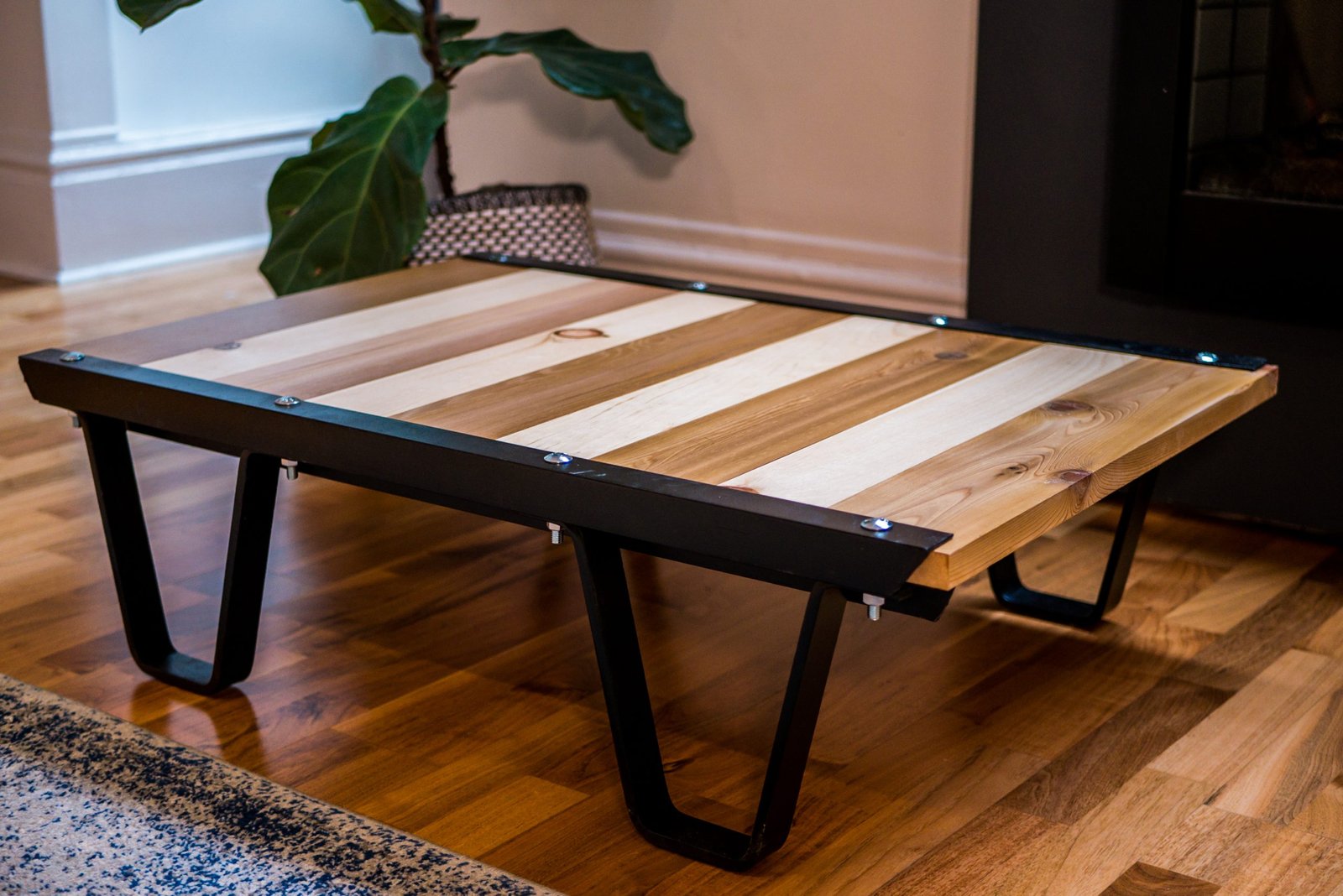 Industrial Stacking Cart Table - Zac Builds